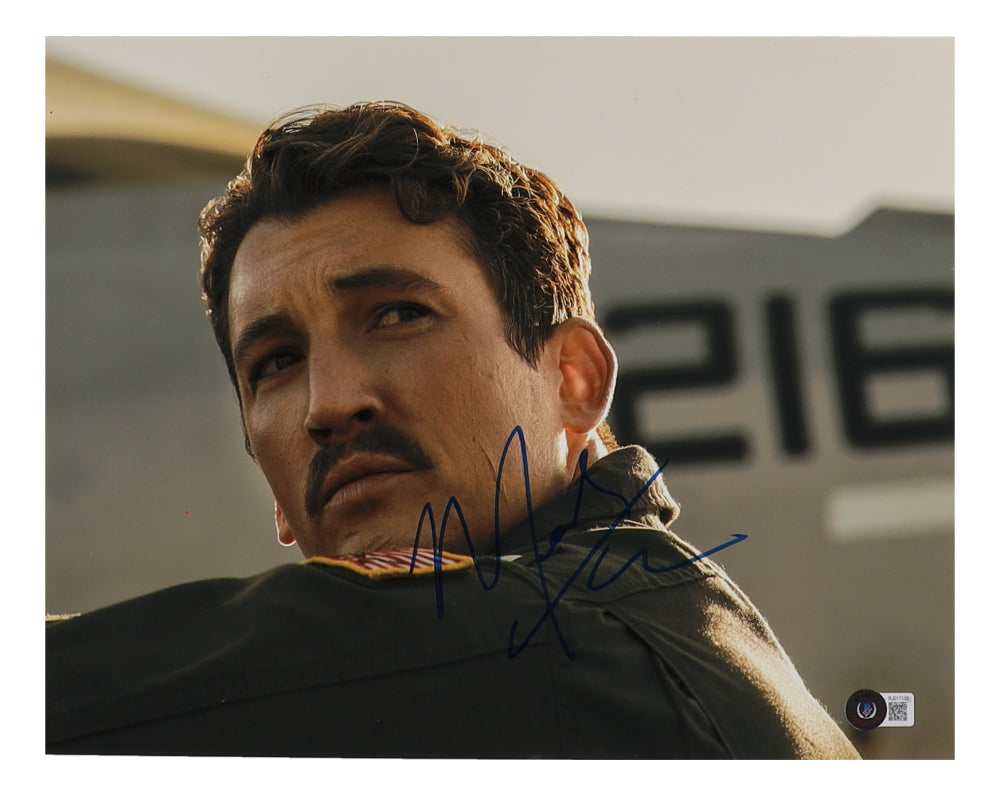 Miles Teller Signed "Top Gun: Maverick" – FansFirst